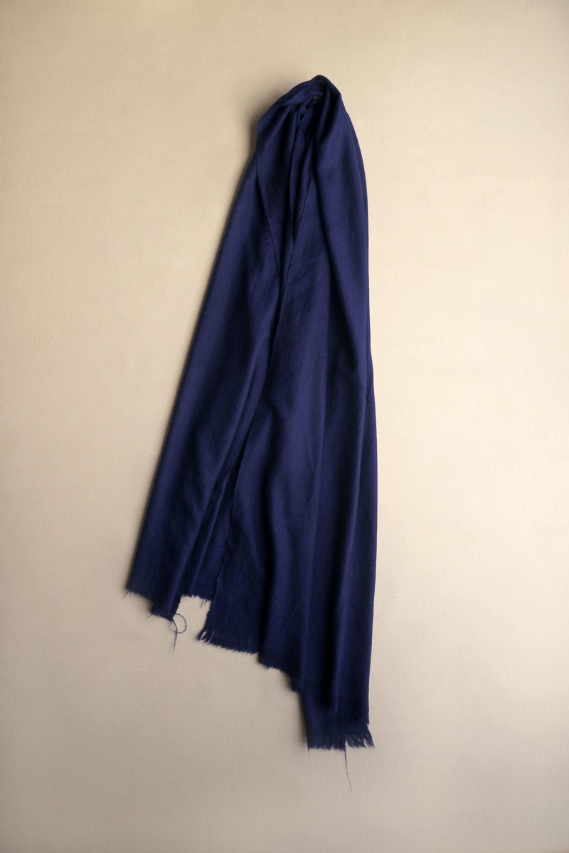 Midnight blue cashmere stole – CROW